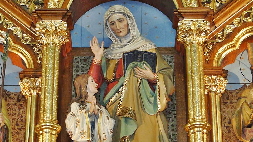 Imagem de Sant'Ana peregrina pelas comunidades em preparação para a ...